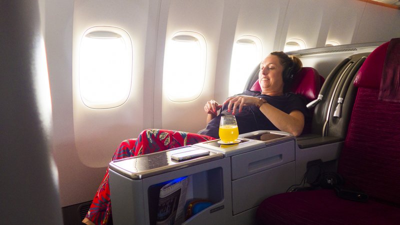5 Budget Travel Hacks to Book Cheap Business-Class Flights