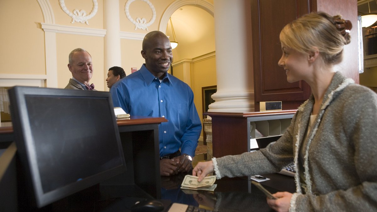 Chase Might Be the Worst Place to Keep $20,000 in Savings. Here's Why