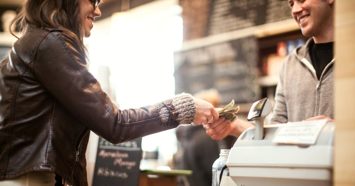 Here's What Happens When You Pay for Everything in Cash