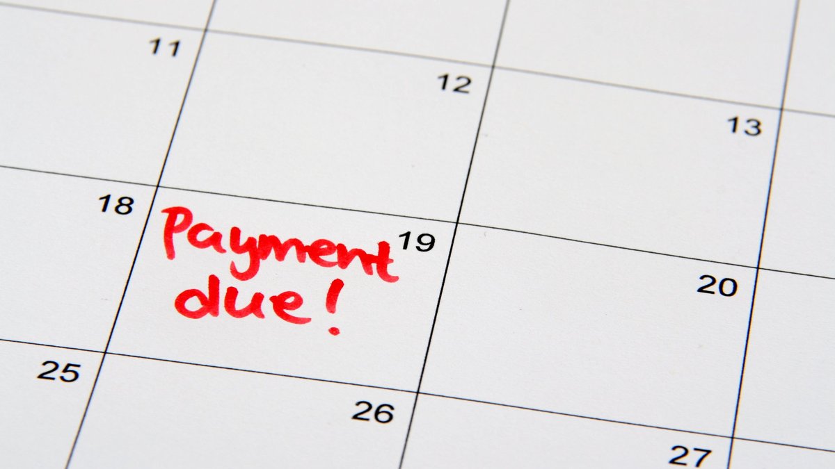 Here's What Happens When You Change Your Credit Card Payment Due Date