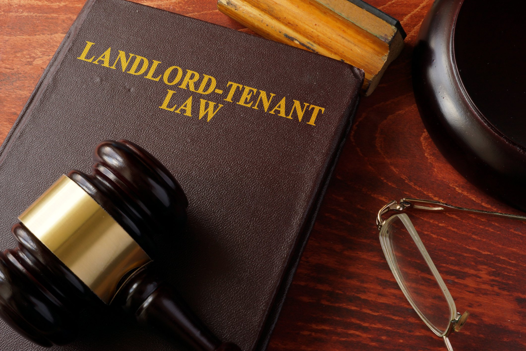 6 Pros and 9 Cons of Becoming a Landlord | The Motley Fool